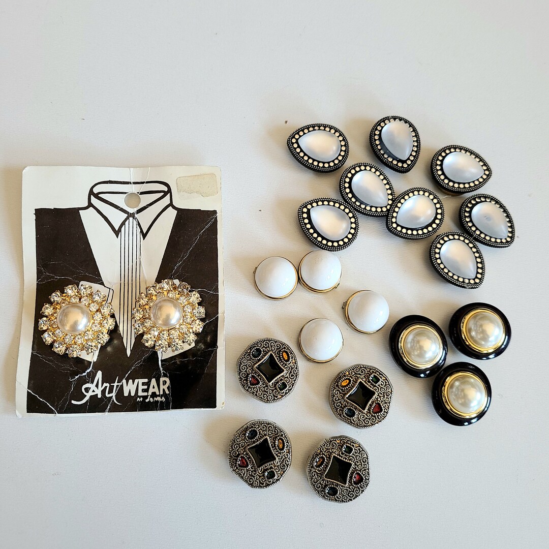 Lot of 21 Vintage Button Covers. Jewelry Buttons. - Etsy
