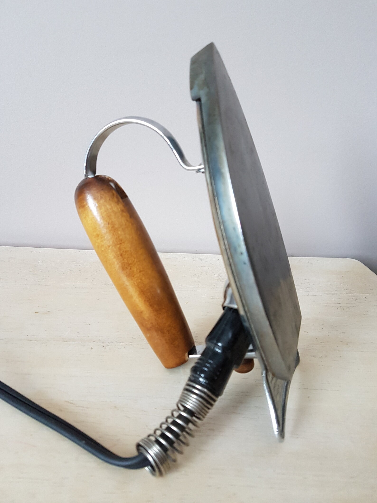 Vintage K M Knapp Monarch Travel Iron. | Etsy