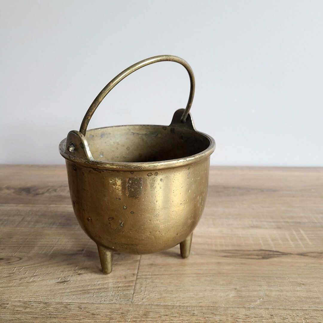 Vintage Antique Heavy Weight Solid Brass Footed Hanging Cauldron ...