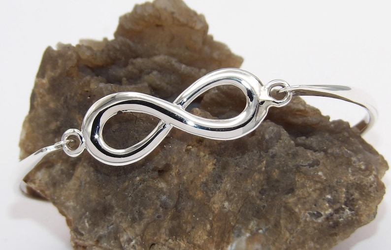 Hand Made Unique Infinity Symbol Knot Bangle Bracelet - Solid.925 ...