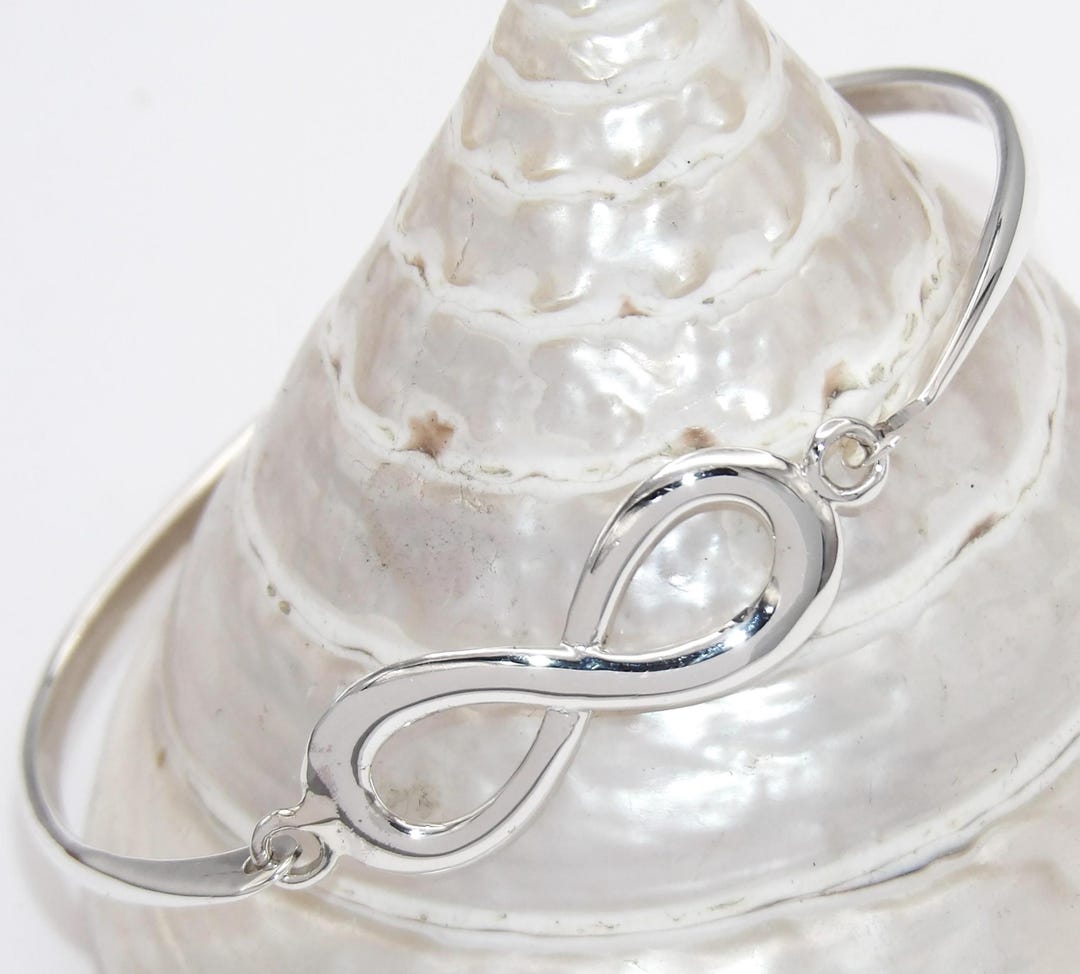Hand Made Unique Infinity Symbol Knot Bangle Bracelet - Solid.925 ...