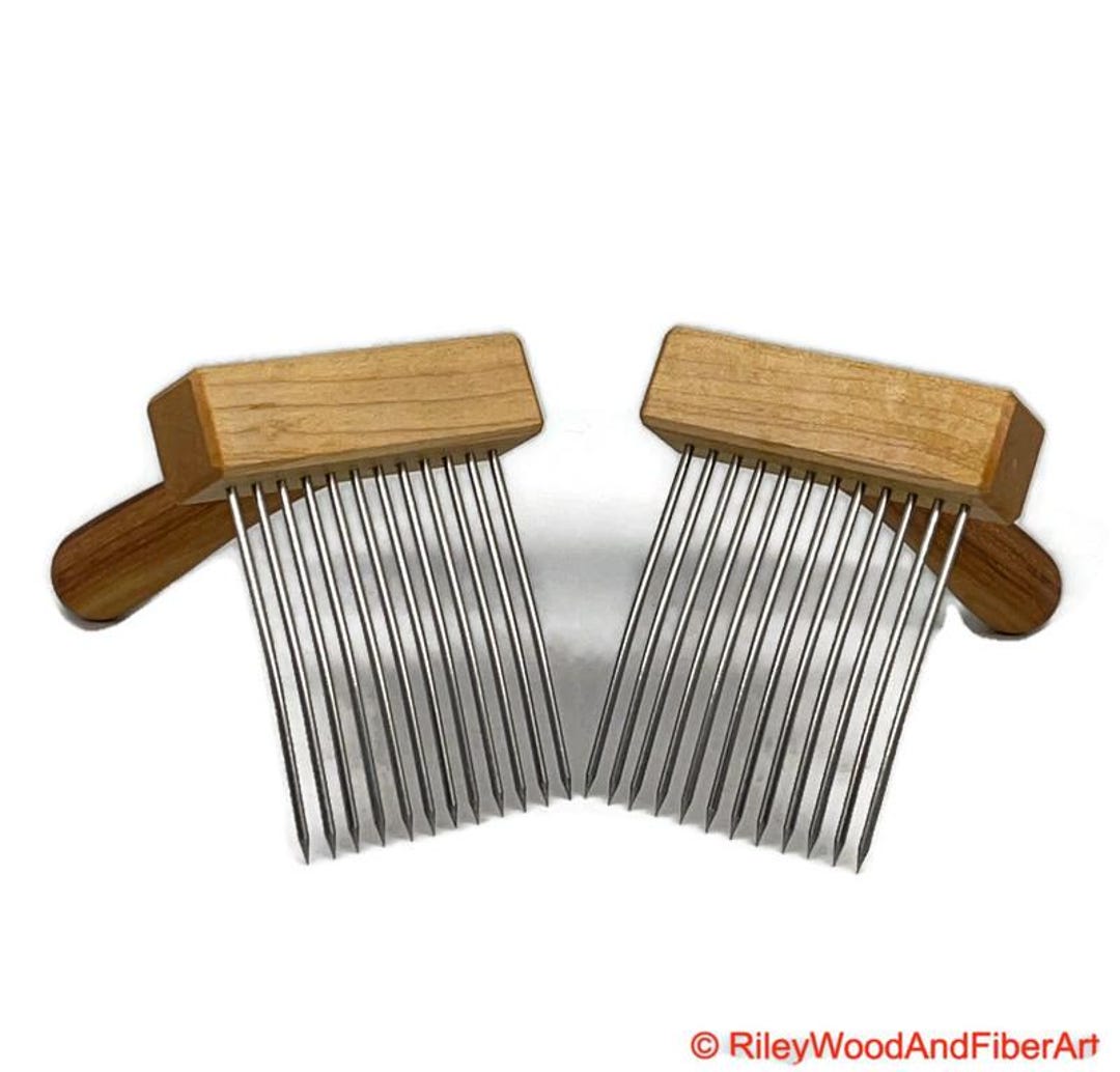Wool Combs Single Row Standard - Maple and Hickory - Etsy