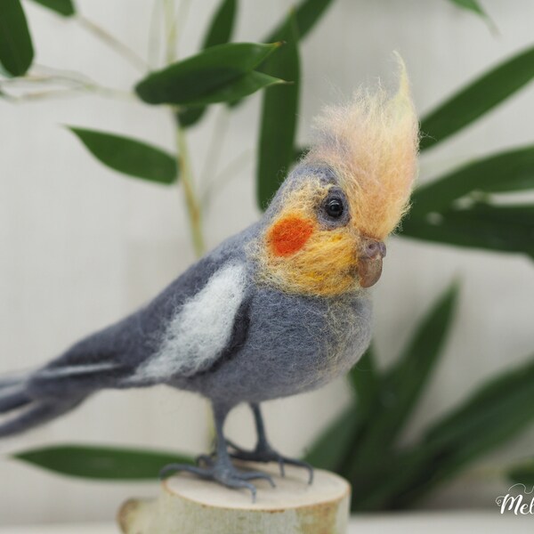 Cockatiel Figurine - Etsy