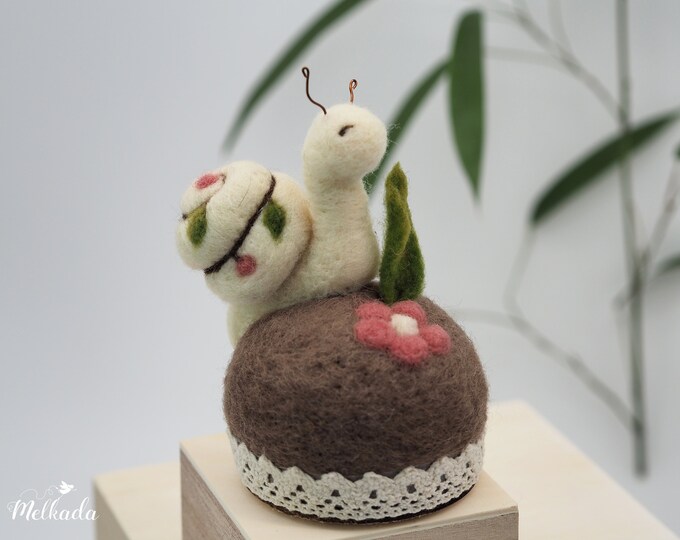 Snail Pincushion, Felted Snail, Snail Figurine, Gift for a Seamstress ...