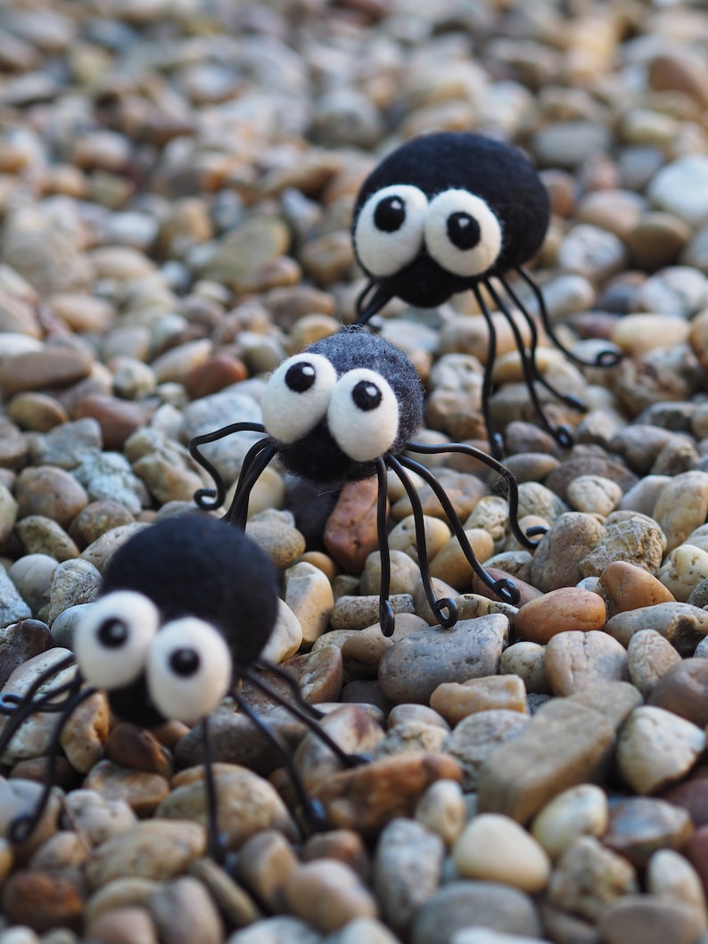 Cute Spider Decoration Figurine for Halloween, Halloween Decor, Door ...