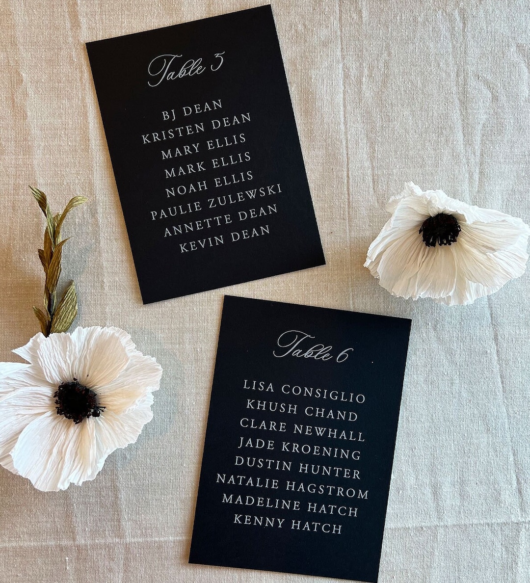 White Ink Printed Seating Assignment Cards, Colored Paper, Black, Navy ...