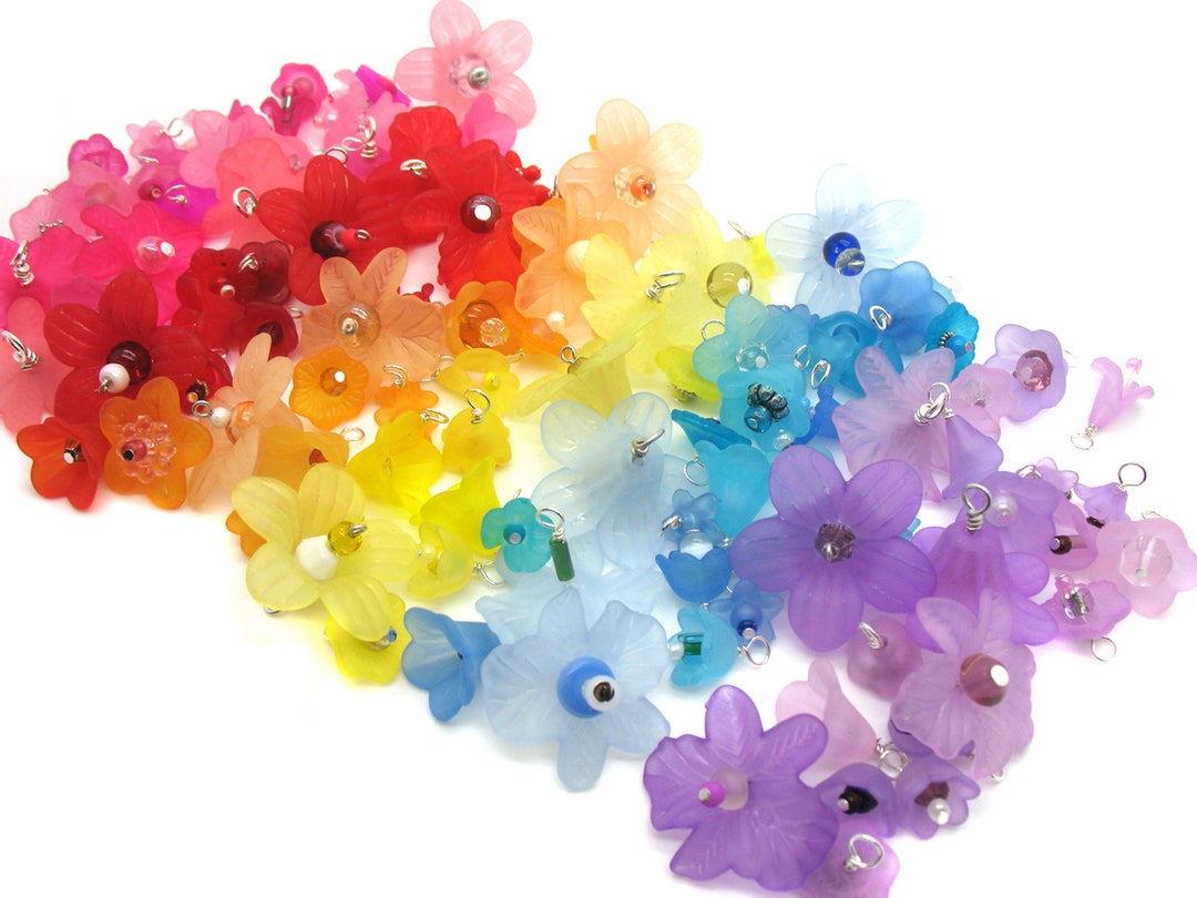 25 Flower Charms - Acrylic Translucent Lucite Colorful Pretty Flowers ...