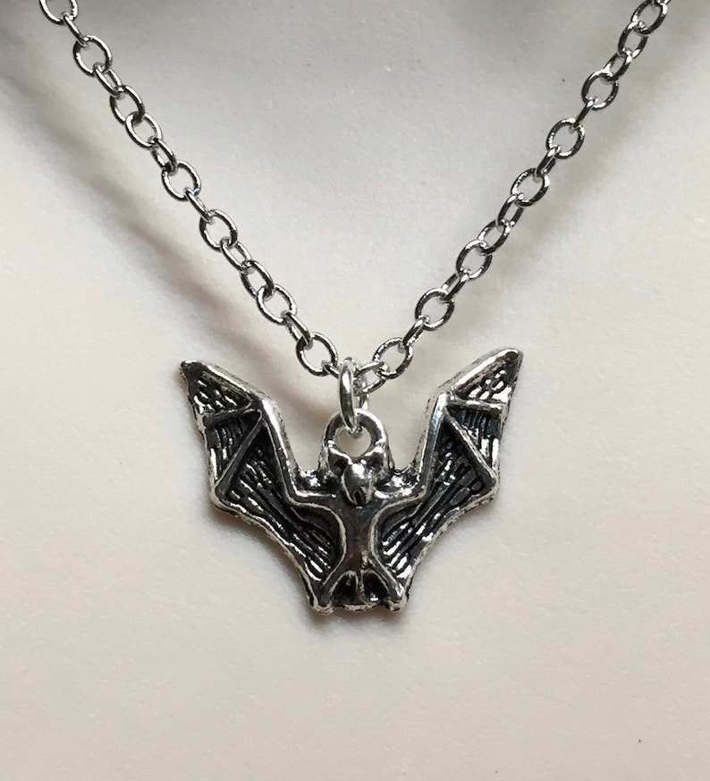 Gothic Bat Necklace Silver or Bronze - Etsy