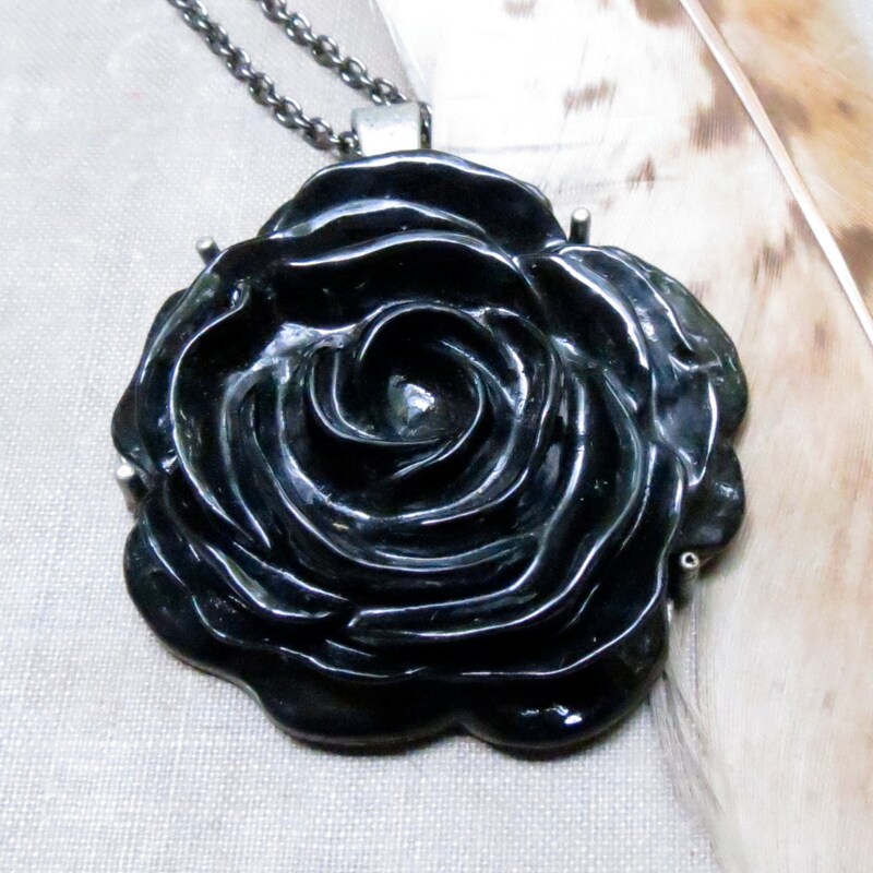 Black Rose Necklace - Etsy