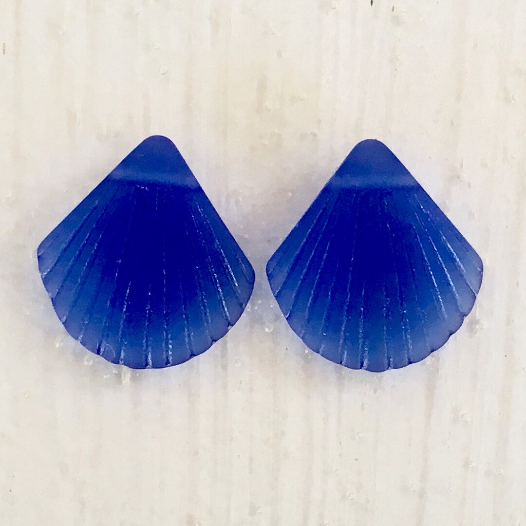 Frosted Royal Blue Large Clamshell Sea Glass (seaglass), Recycled Glass ...