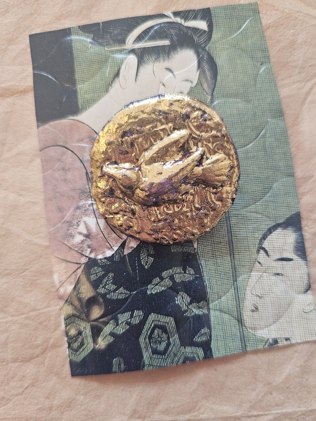 Clay Badge, Antique Bird, Quirky Gift, Handmade Badge - Etsy