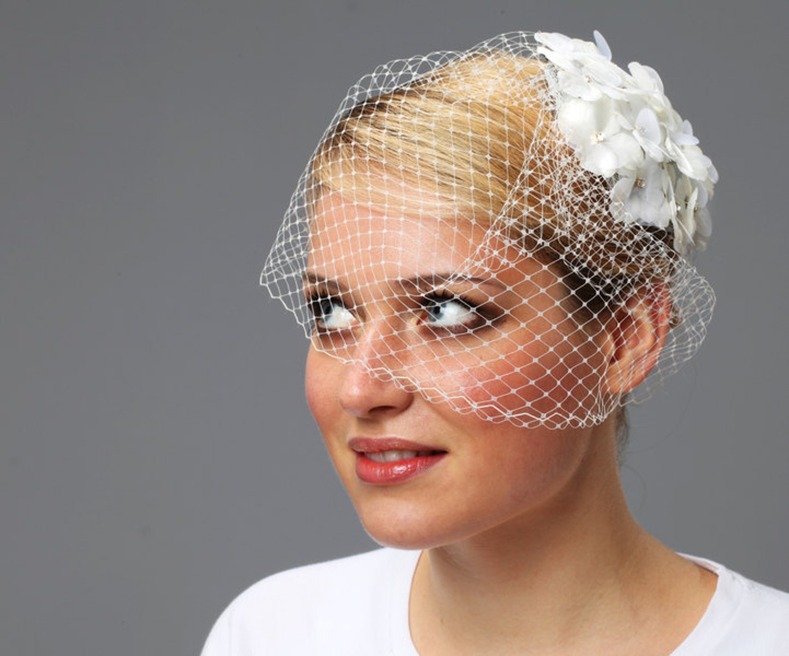 Hydrangea Bridal Veil Bird Cage Headpiece Fascinator Vintage Bride ...