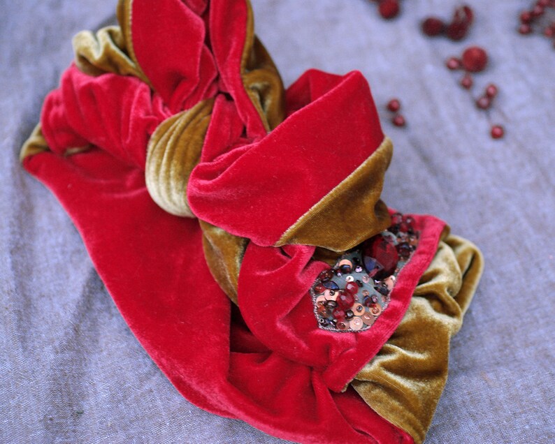 GOLD & CHERRY RED Velvet Turban Headband // Vintage 20s 30s - Etsy