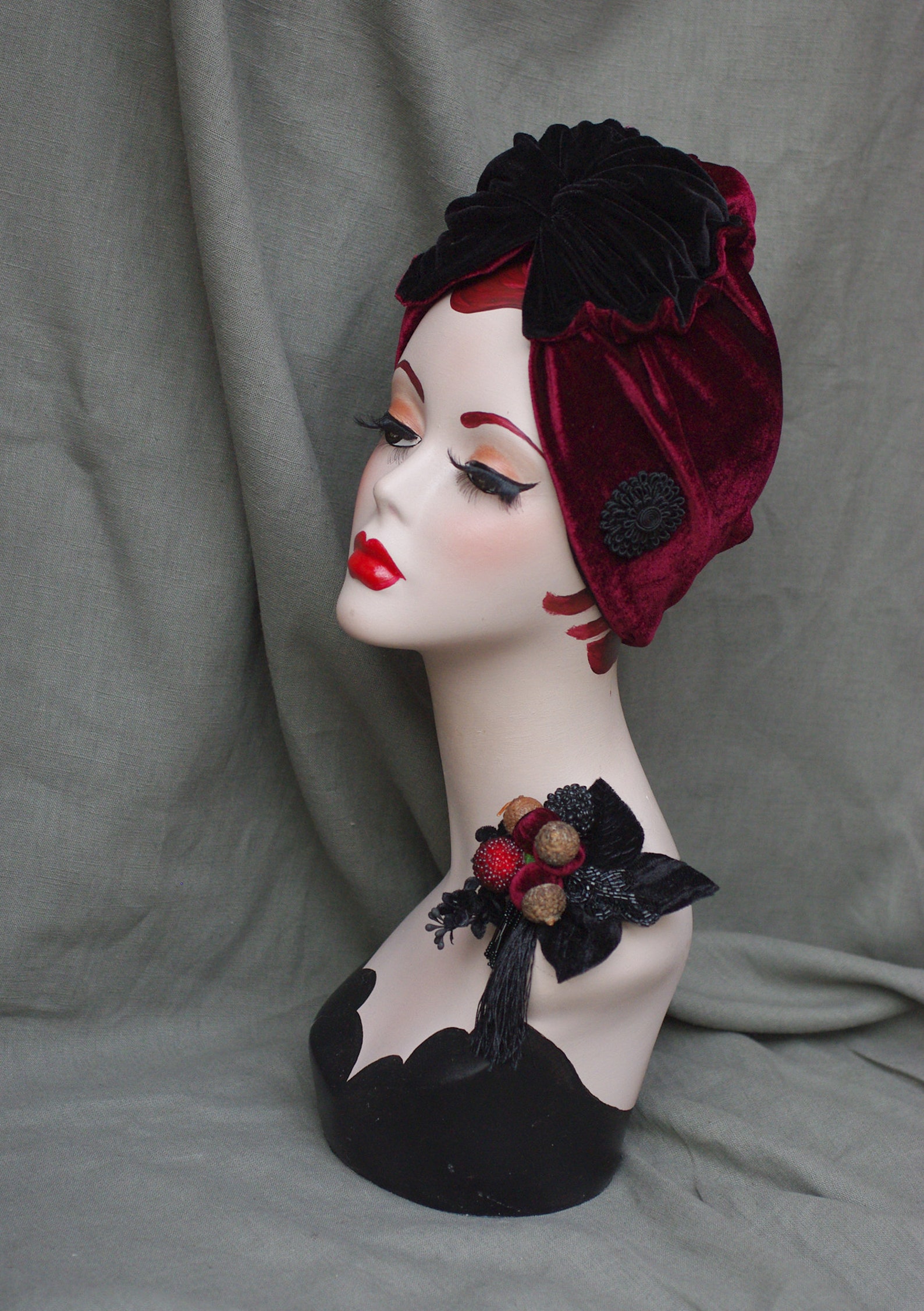 BURGUNDY & BLACK // Deep Red Velvet Full Cap Turban Brooch // | Etsy