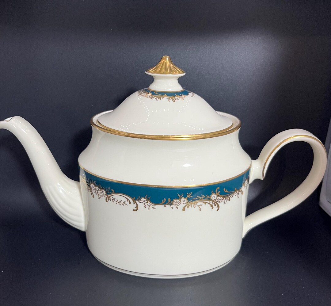Grosvenor Minton Fine Bone China Tea Pot Made in England Royal Doulton ...