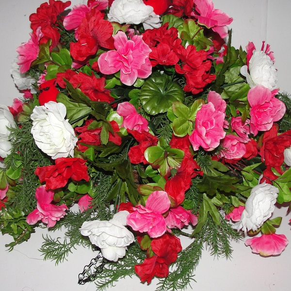 Cemetery Basket - Etsy