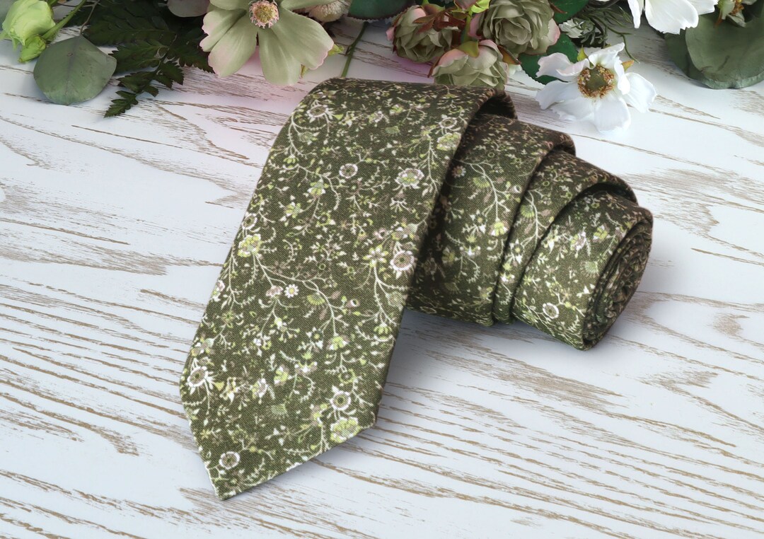 Floral Green Tie MARTINI OLIVE Wedding Moss Wildflowers David's Bridal ...