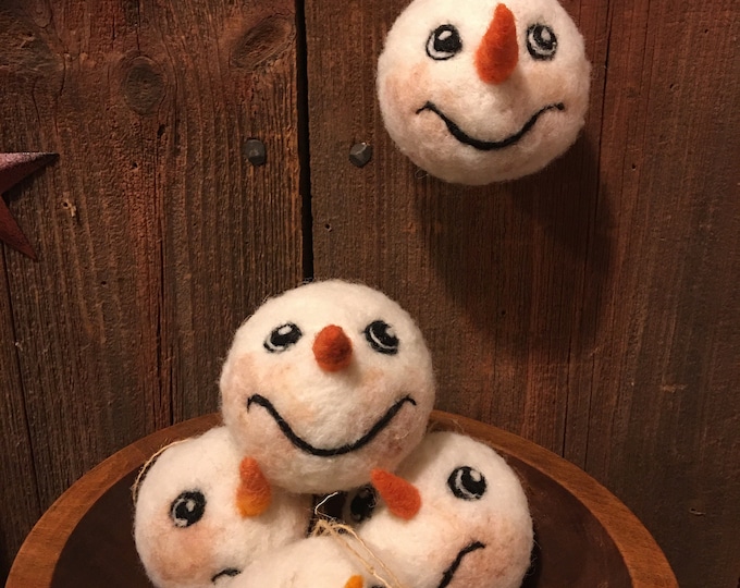 Needle Felted Snowball Snowman Head Ornament - Etsy