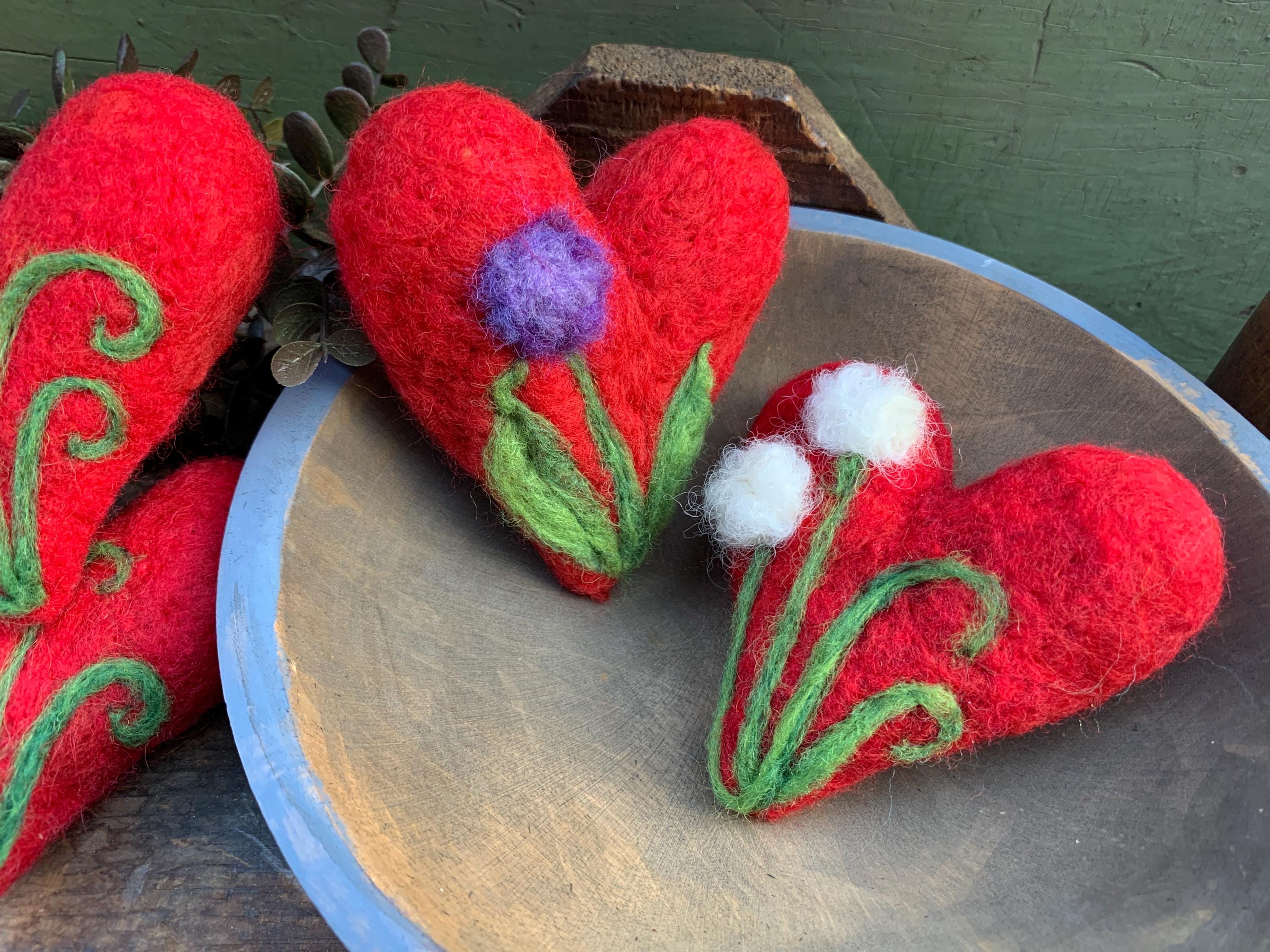 Needle Felted Wool Heart-flower Decorated-show Someone You Care - Etsy