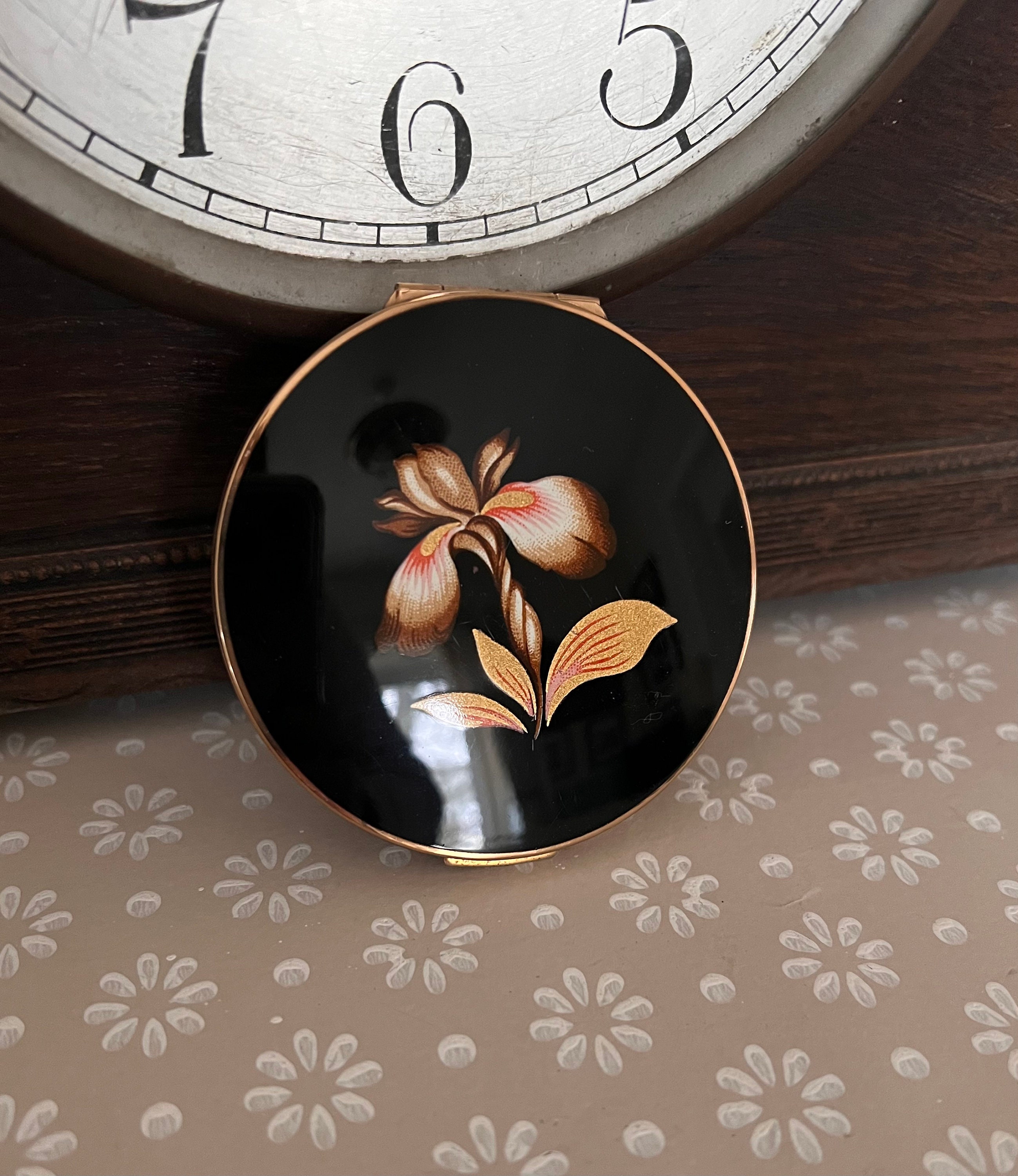 Rare Size 1950s Stratton Compact, Orchid on Black Enamel, Super Slim ...