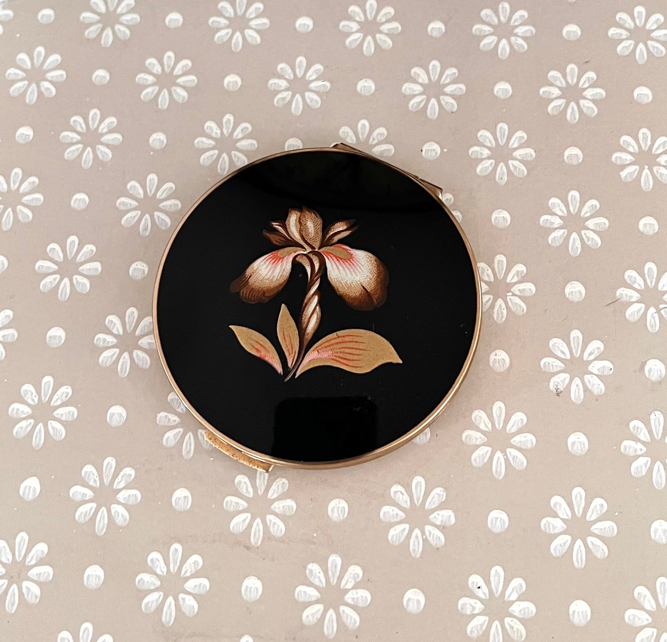 Rare Size 1950s Stratton Compact, Orchid on Black Enamel, Super Slim ...