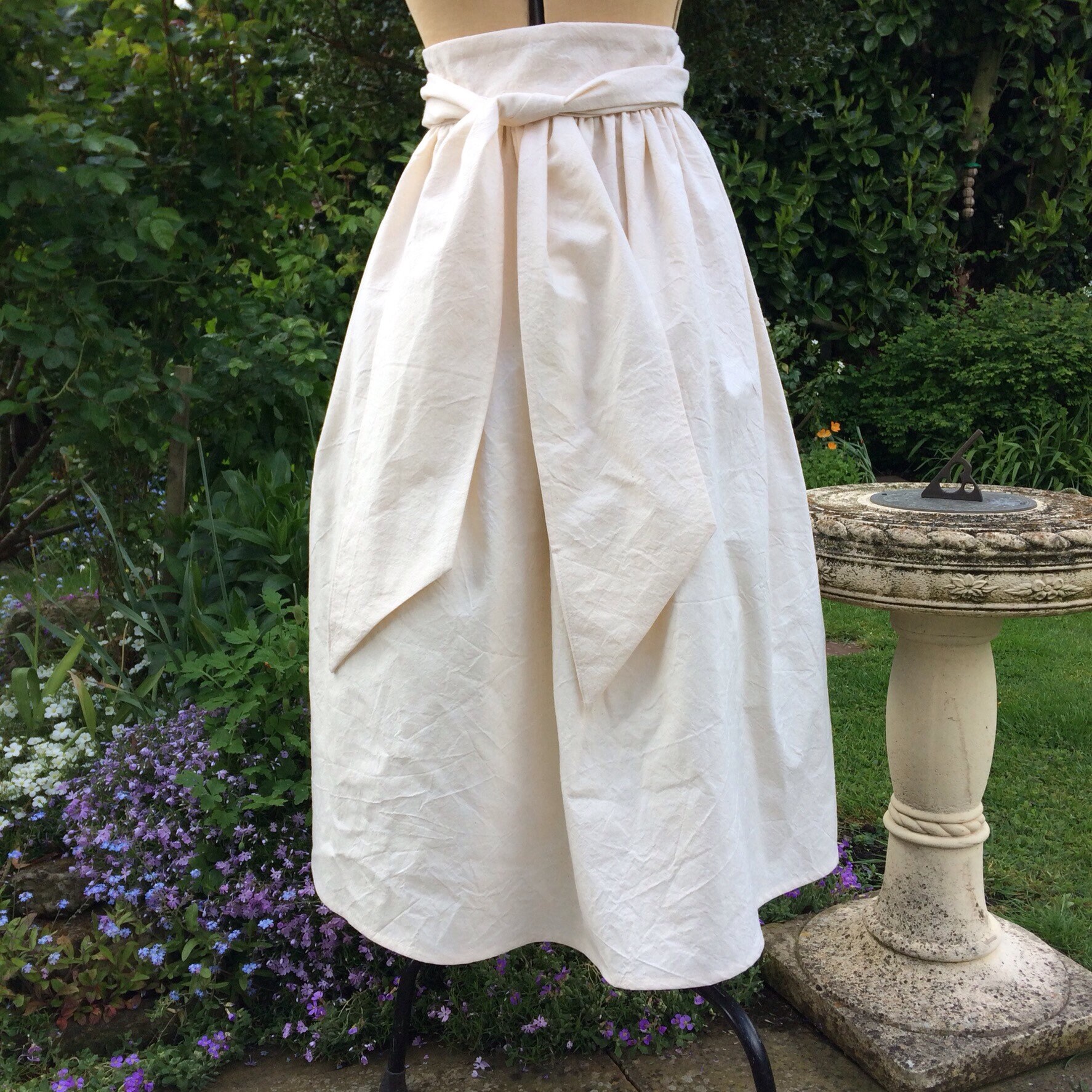 Long Calico Apron Vintage Old Style Victorian Style. - Etsy UK