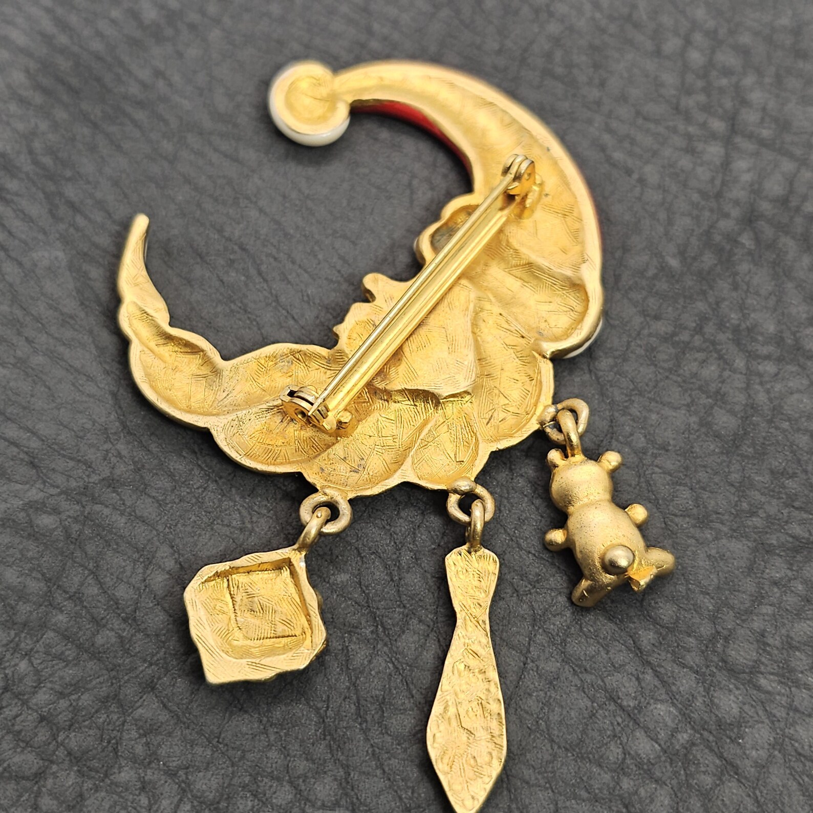 Vintage Santa Crescent Moon Christmas Brooch W/charms Gold Tone 2.25 ...