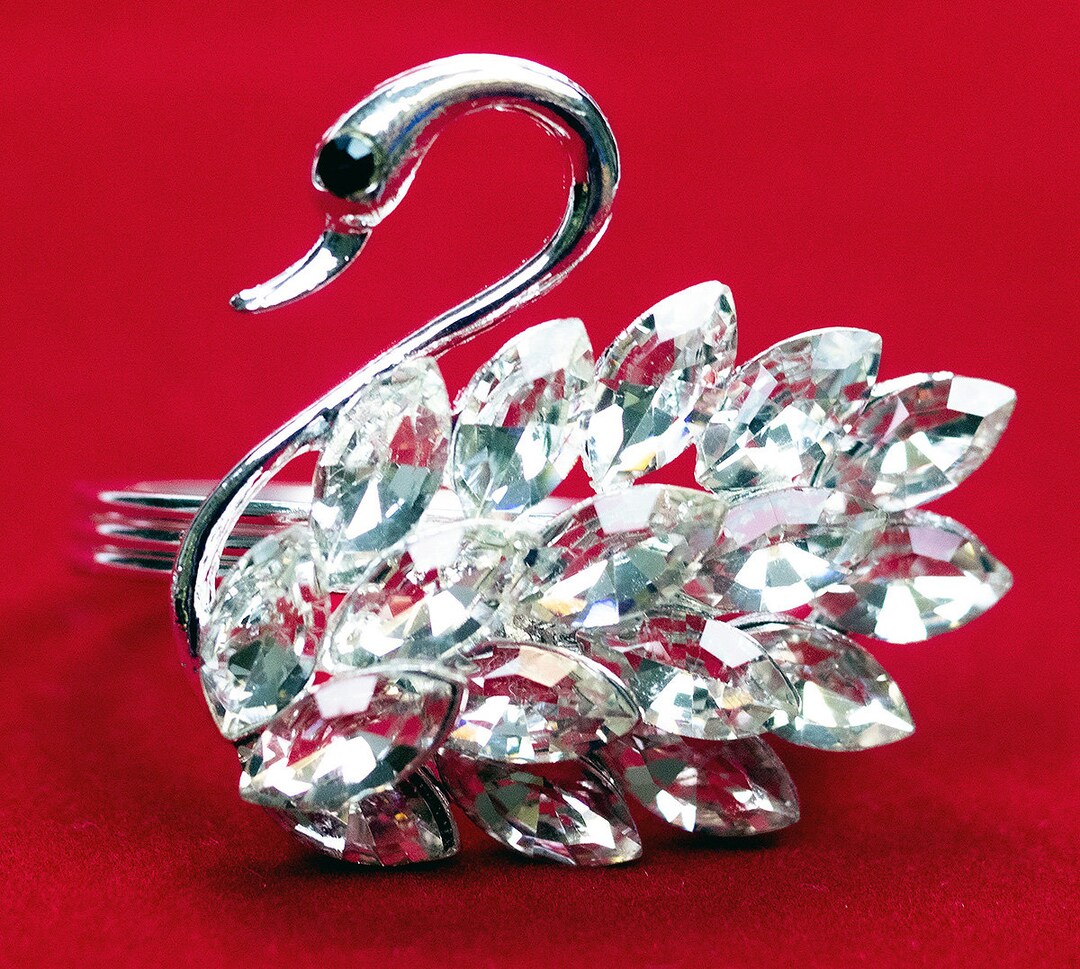 Elegant Swan Napkin Rings for Weddings, Holidays, Dinners, Parties ...