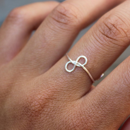 Infinity Knot Ring - Etsy