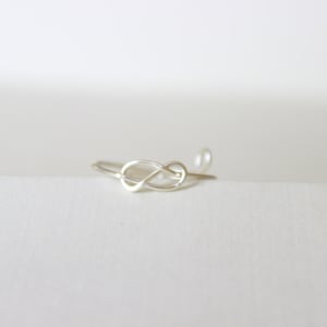 Infinity Knot Ring - Etsy