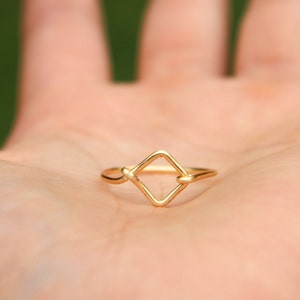 Gold Diamond Geometric Ring - Etsy