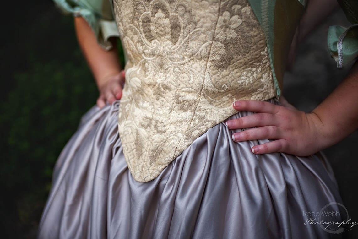 1700's Corset/bodice W/ Skirt Perfect Costume for Princess - Etsy