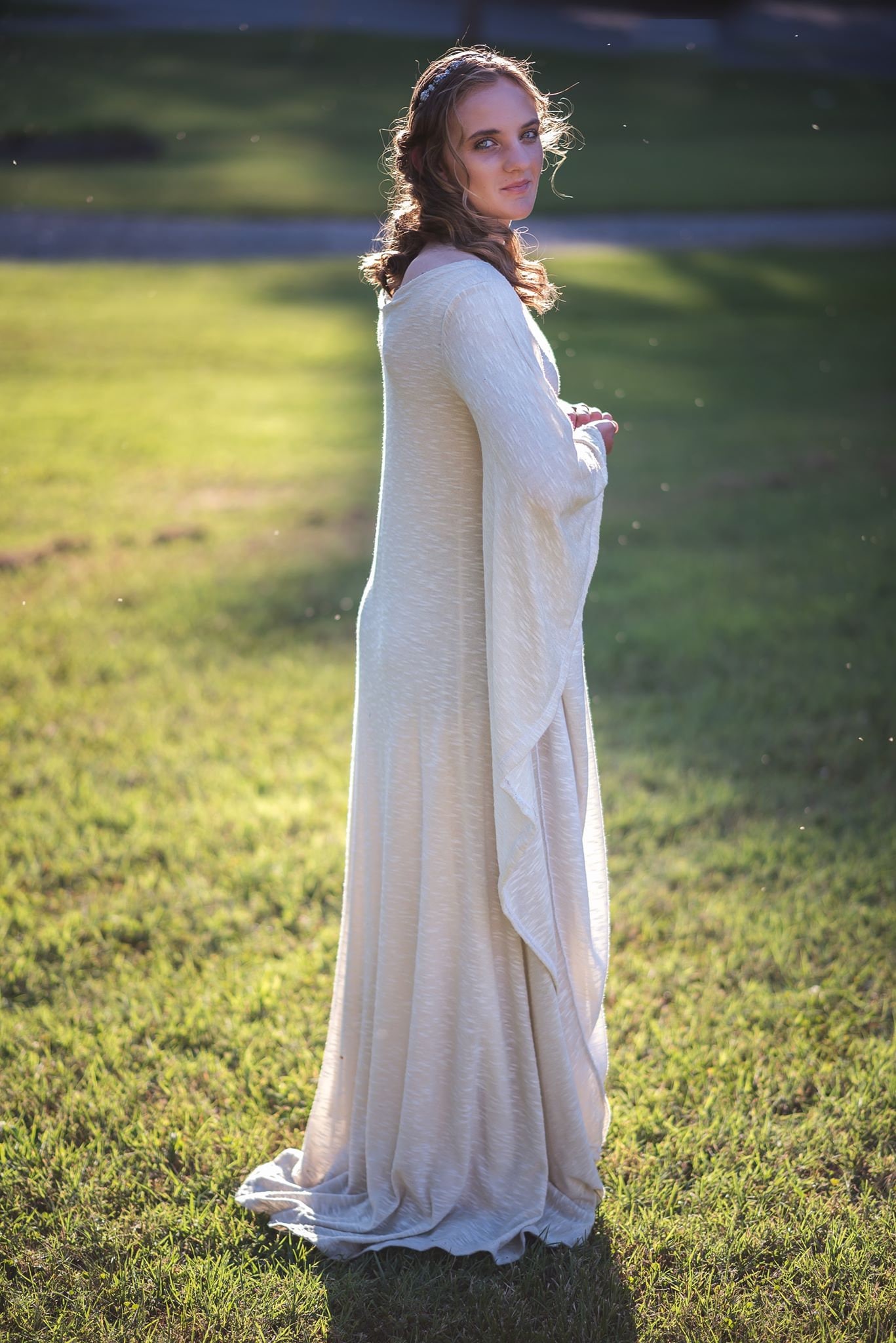 Medieval With Fitted and Angel Wing Sleeves Perfect for Any Princess or ...