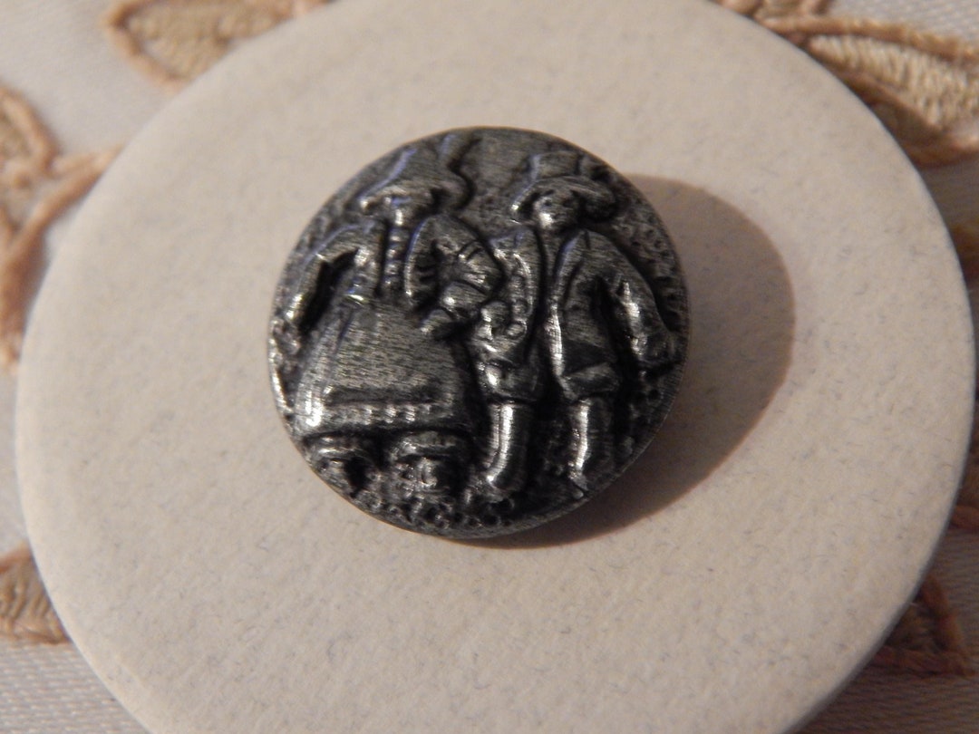 Dutch Couple in Traditional Fashion Antique Picture Button - Etsy