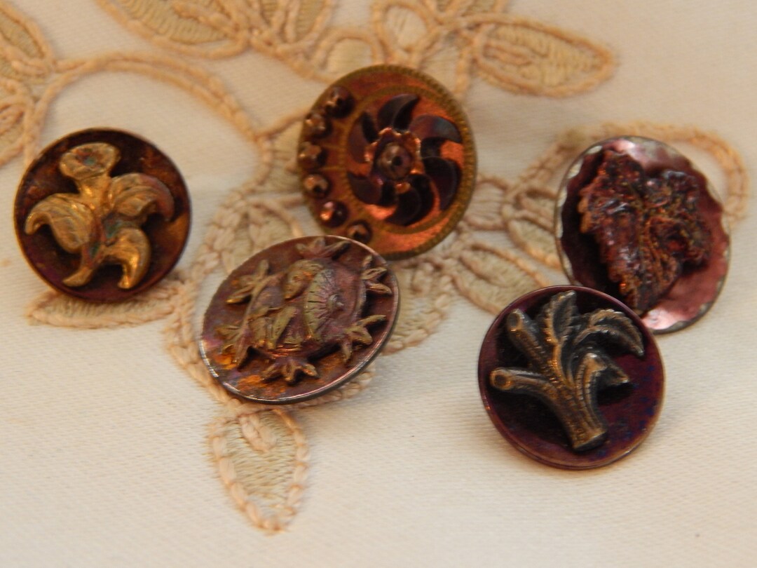 Red Tint Steel Base Buttons With Brass or Steel Center Designs - 5 ...