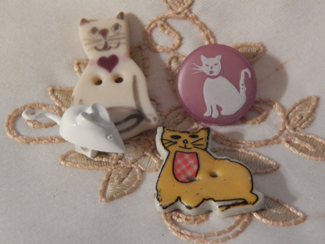Cats and a Mouse - Vintage Buttons - 4 - Etsy