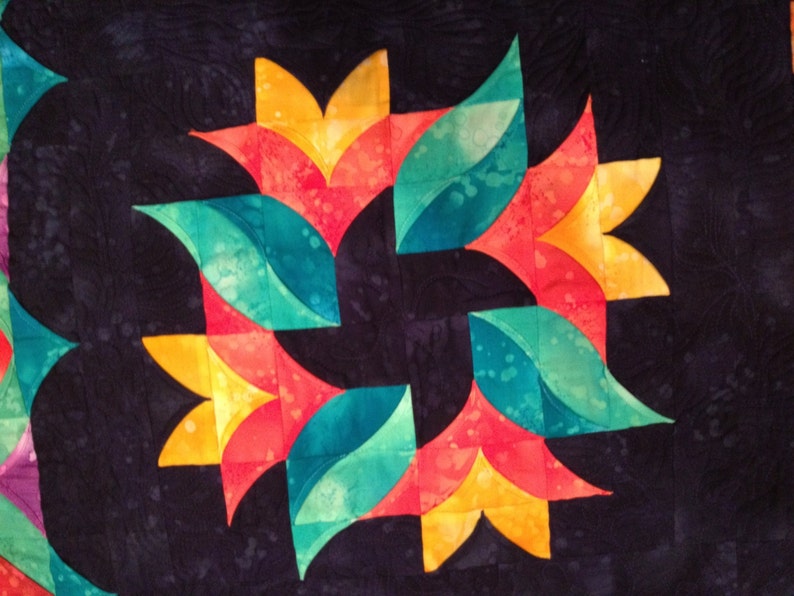 Buy Atlantis Quilt Online in India - Etsy