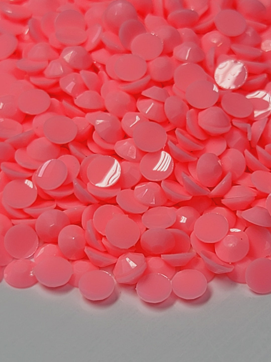 MACAROON OPAQUE Peachy Pink Flatback Jelly Resin Rhinestones With No Ab ...