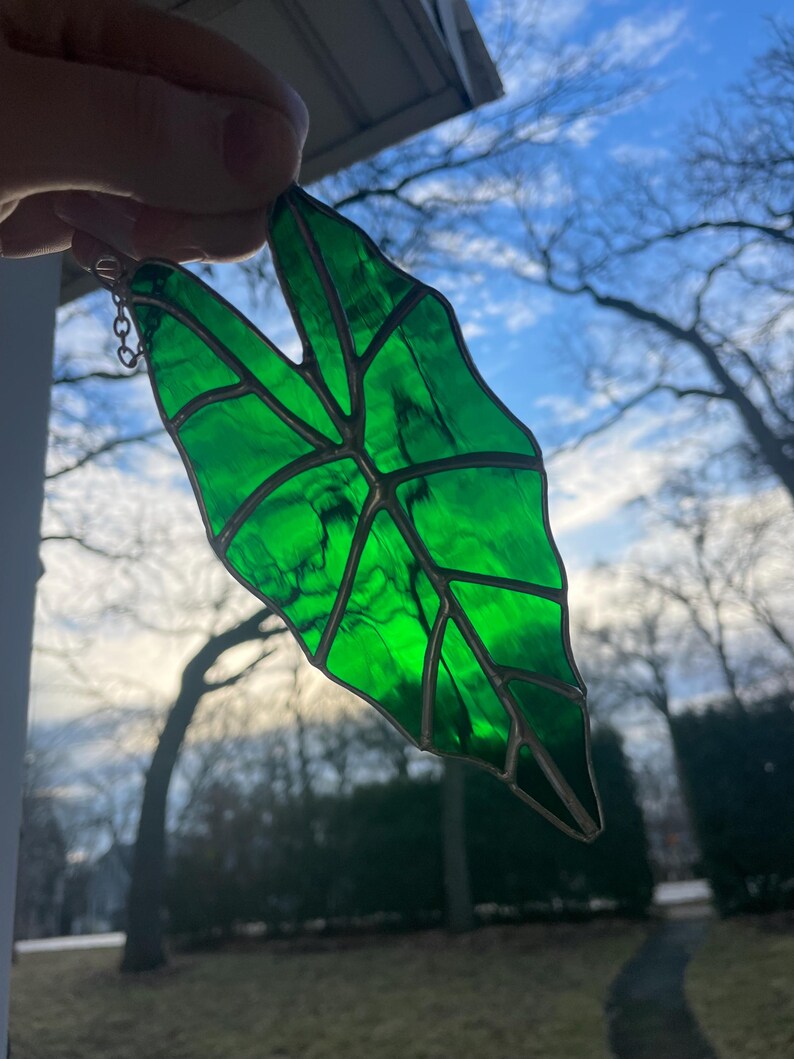 Aloclasia Leaf Stained Glass Suncatcher Wall Hanging Plant Aesthetic ...