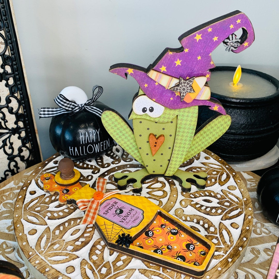 Halloween Toad W/ Potion Bottle Wood Handcrafted Design, Farmhouse Frog ...