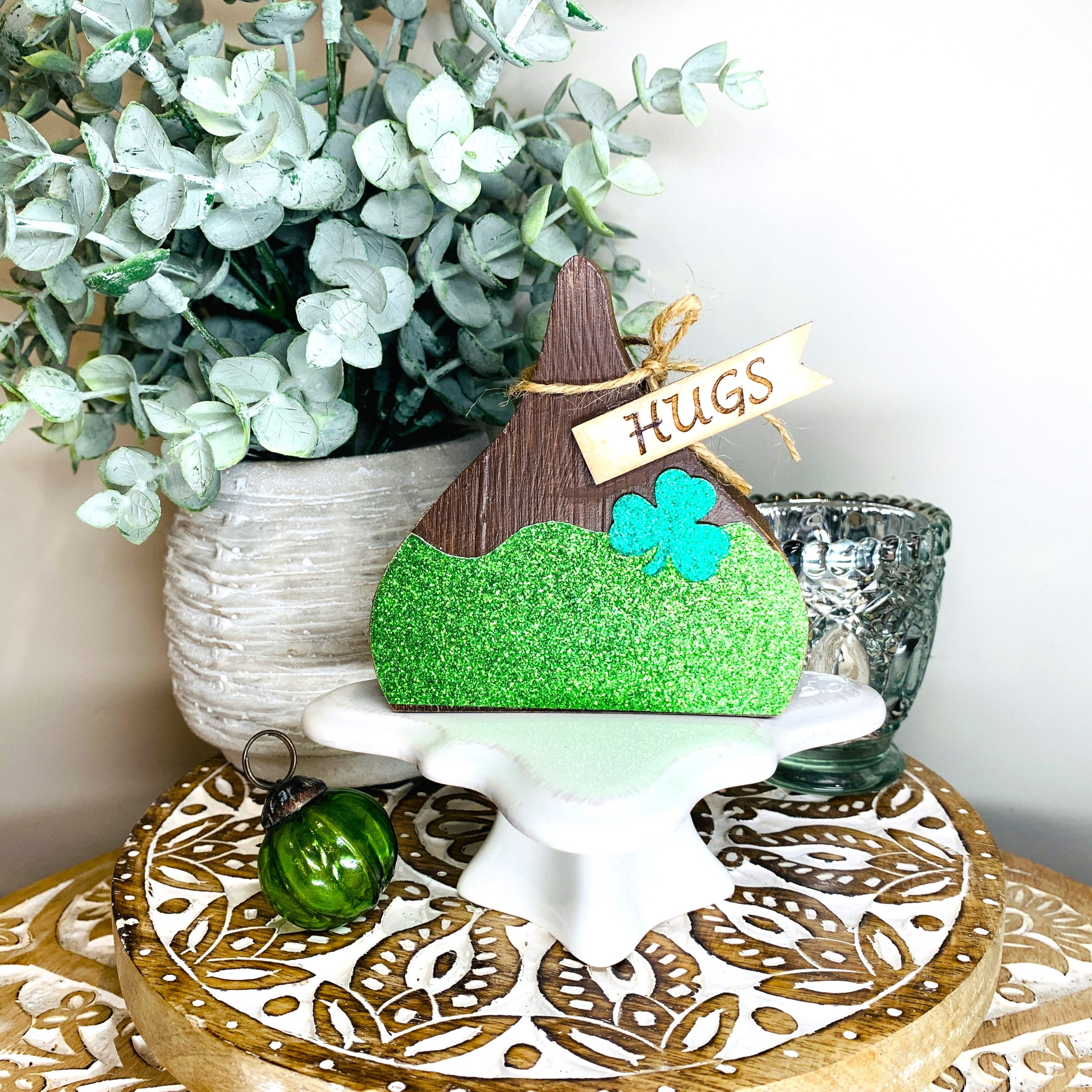 Chunky Chocolate Candy Hugs & Kiss, Shelf Sitter St. Patrick's Day Wood ...
