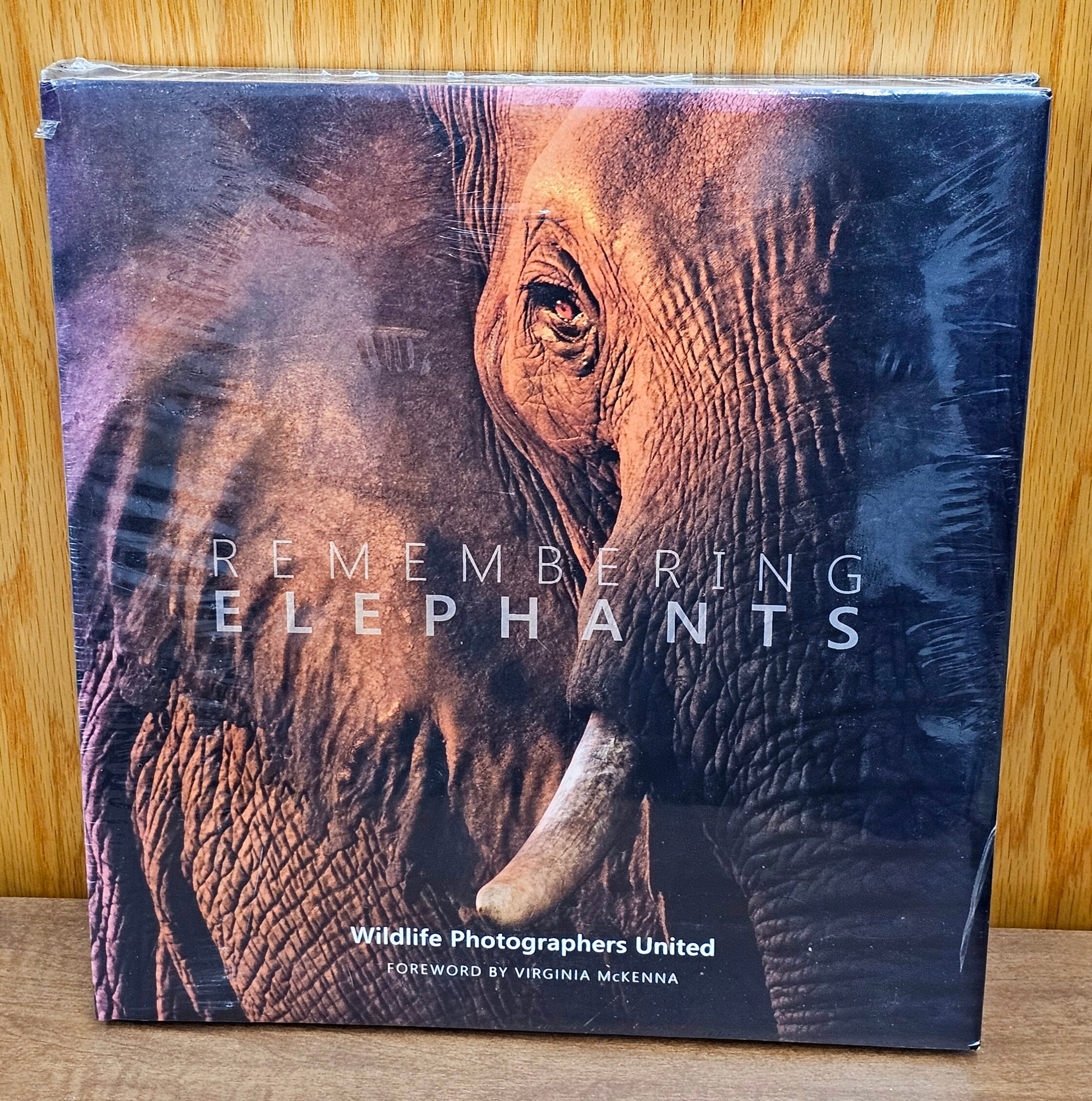 Book "remembering Elephants" Wildlife Photographers United. in Wrapper ...