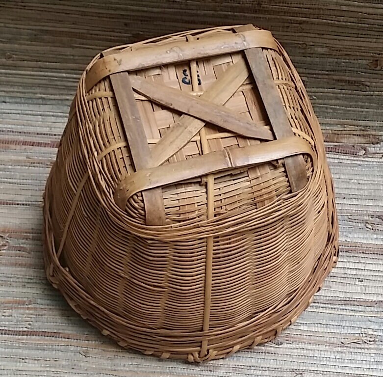 Vintage Chinese Lined Bamboo Basket Traditional Work Basket