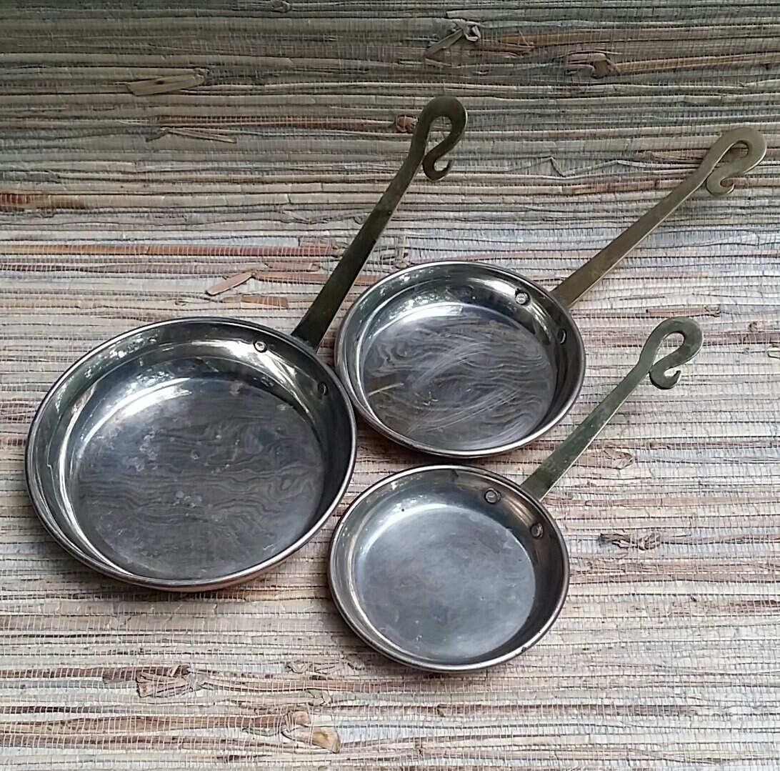 Vintage Copper & Brass Decorative Set of 3 Small Saute Pans Brass ...