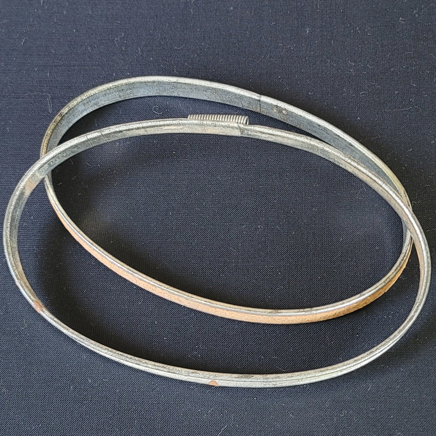 Vintage Oval Metal Embroidery Hoop Cork insert