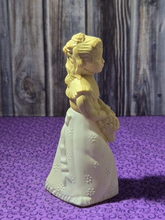 Vintage Avon Flower Girl perfume bottle - Gem