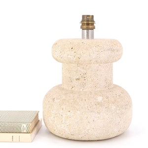 White Stone Column Table Lamp With Raffia Lampshade, 1960s / Vintage ...