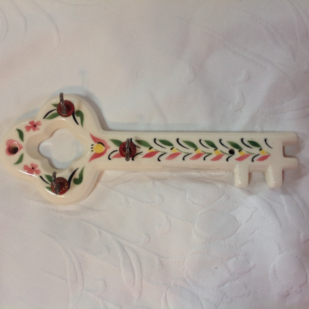 Wall Mount Key Holder Vintage Keys Vintage Rack Flowered Key Rack ...