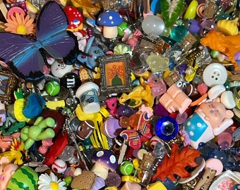 Crow-core Mystery Trinket Scoops - Etsy