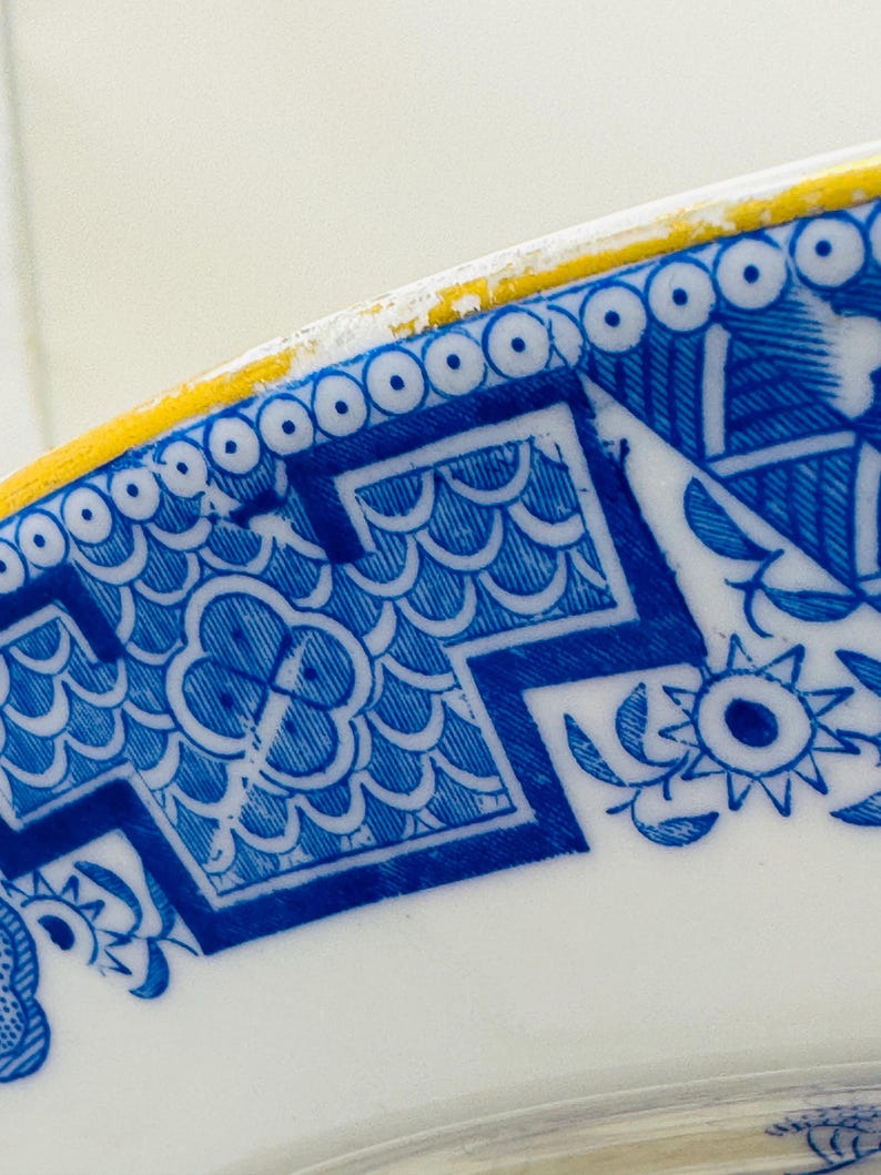 Royal Worcester 1880s Willow Pattern Oval Serving Platter With Gold ...